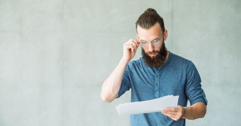 How to Write a Tour Guide Script Perfectly in 2024 (Craft Engaging ...